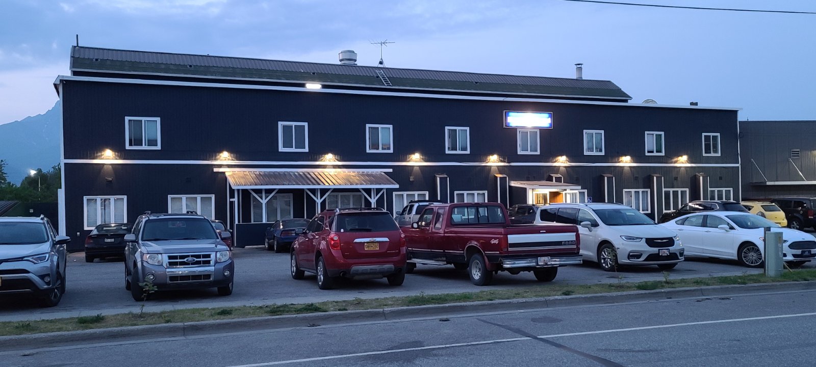 BOOK NOW TO SAVE 5% OFF. Eagle Hotel Palmer AK | Online Booking | Hotel ...